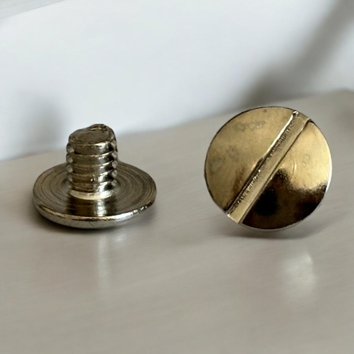 Low Profile Dome Concho Screws 5mm 50 Pack – Bling in the Ring