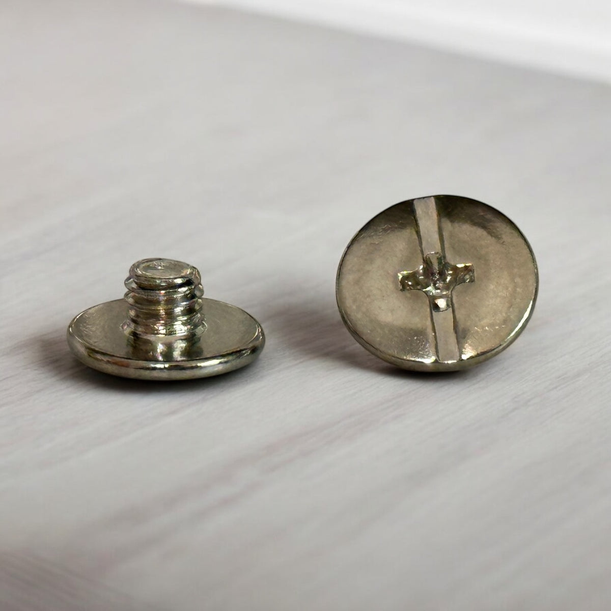 Flat Head Combination Concho Screw 3mm 50 Count – Bling in the Ring