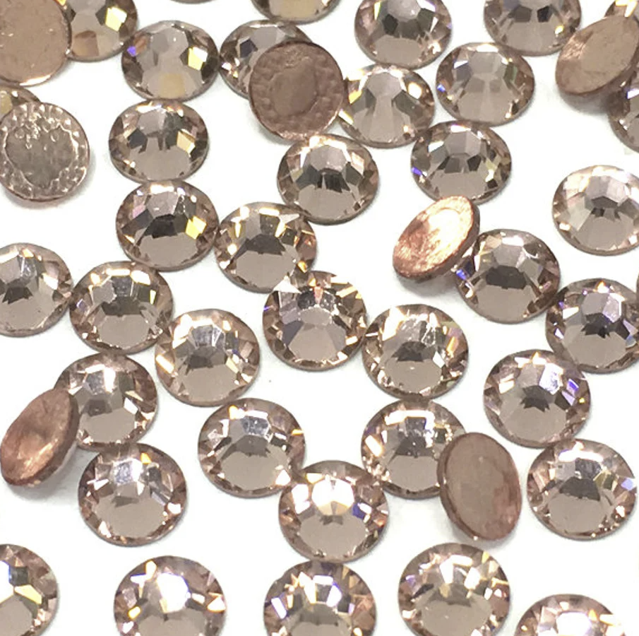 Flatback Crystals Lt. Silk – Aurelia Crystals | Bling in the Ring